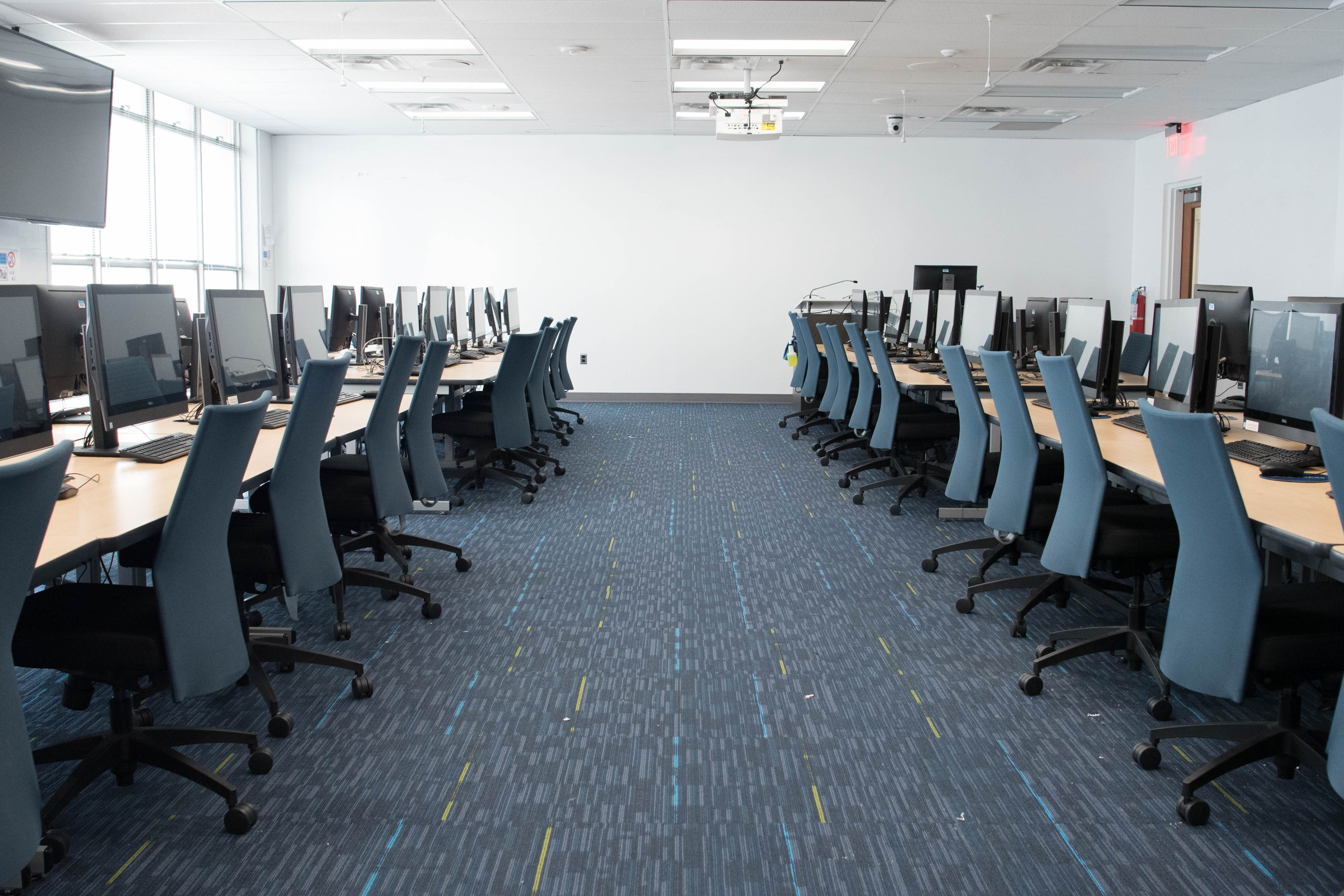 TH-405 Software Development Lab | SEAS Computing Facility | School of ...